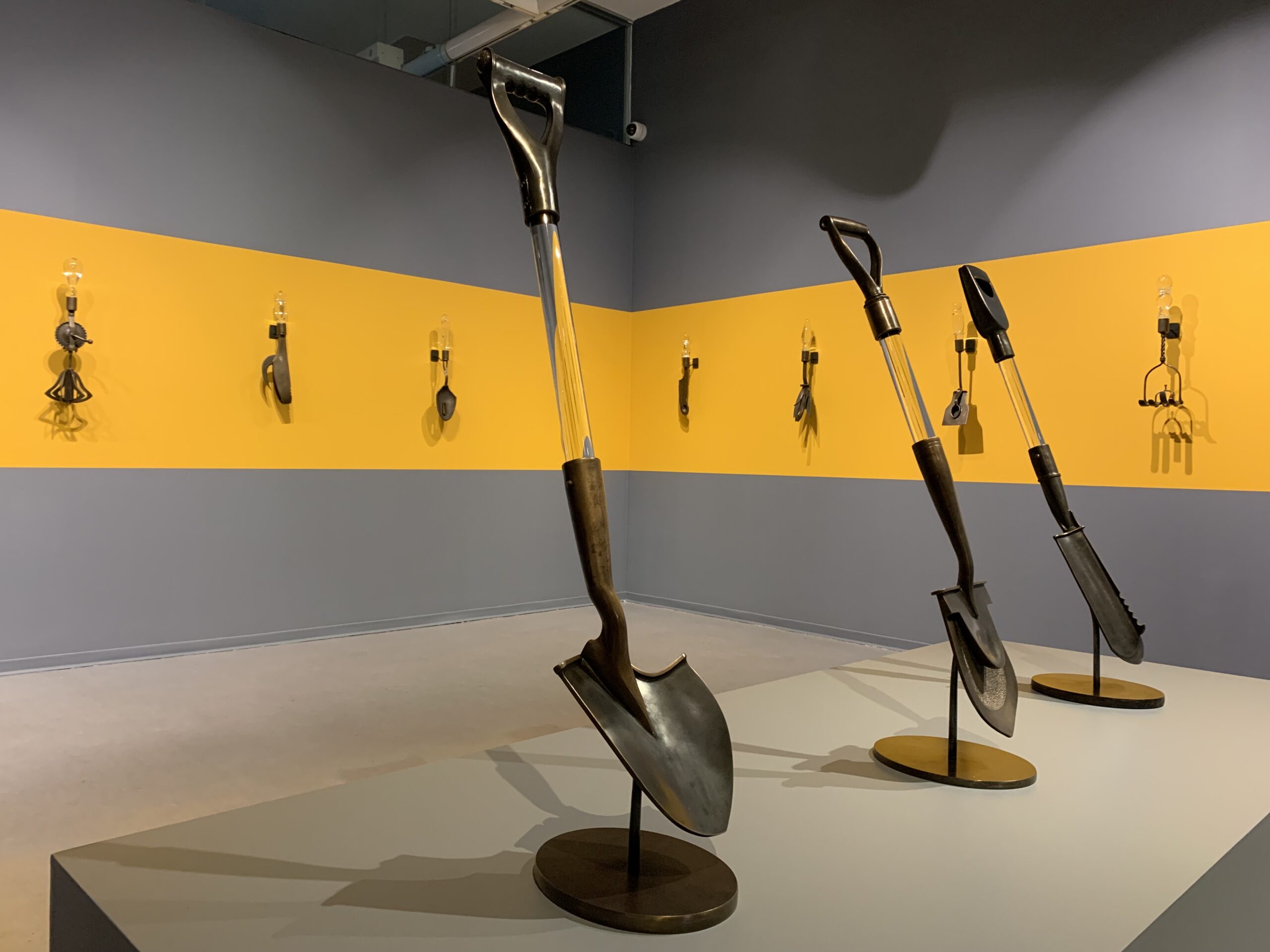 Drop In Tour with Lou Lynn | Art Gallery of Greater Victoria